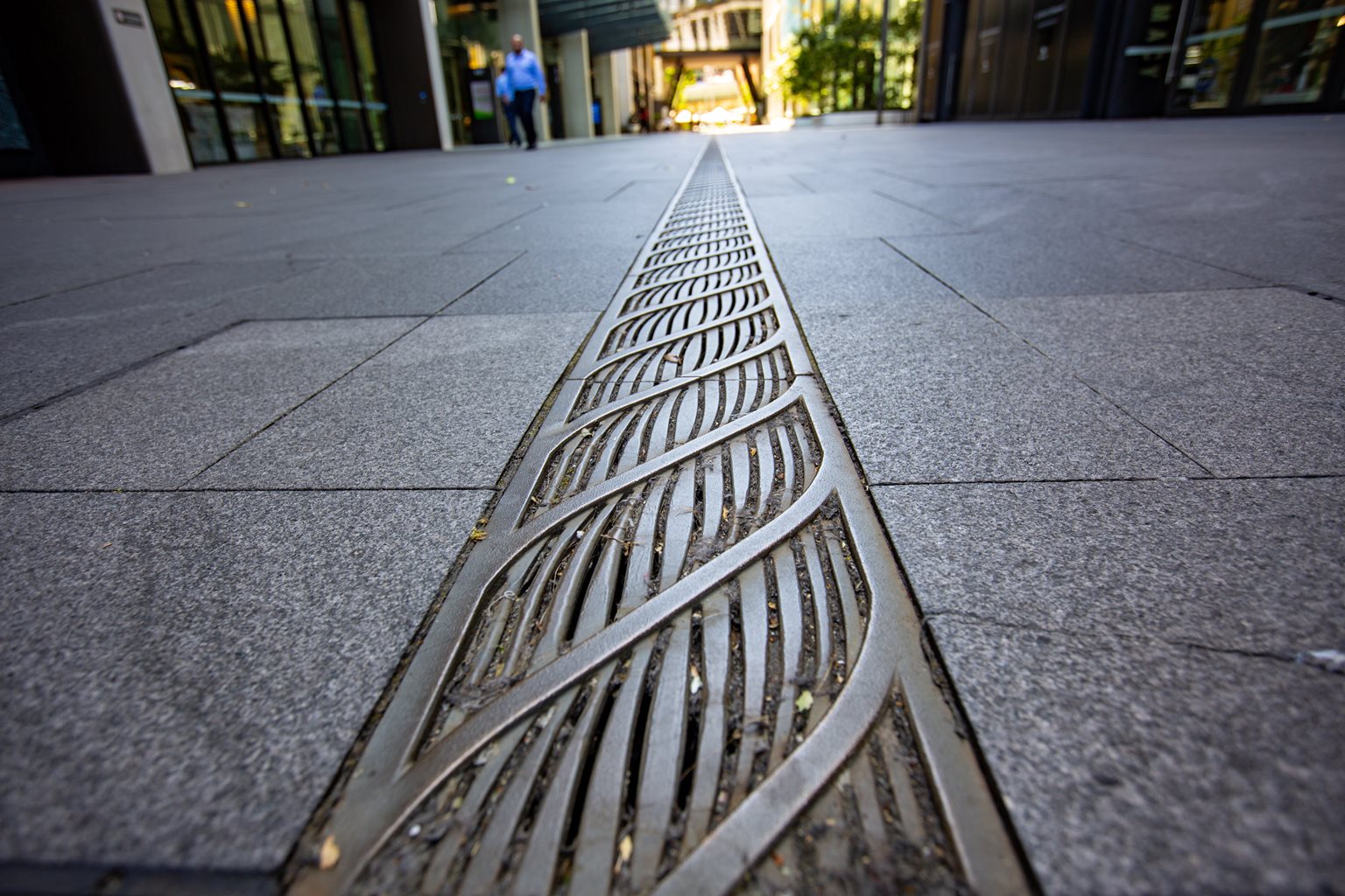 Follow the rope style drain that runs throughout Barangaroo South ...