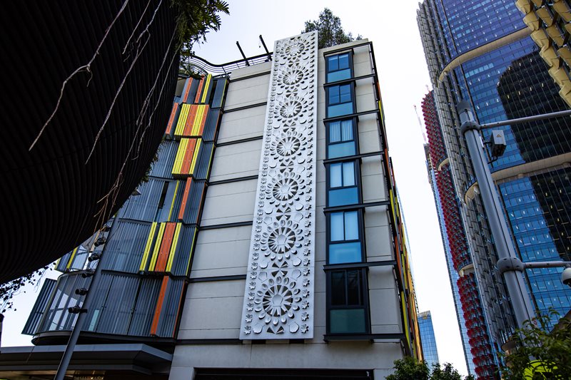 shellwall 2015 | A beautiful seven-storey shell art installation ...